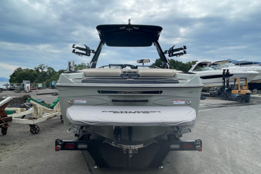 ウェイクサーフィン新艇情報｜CENTURION Ri230 2023Model