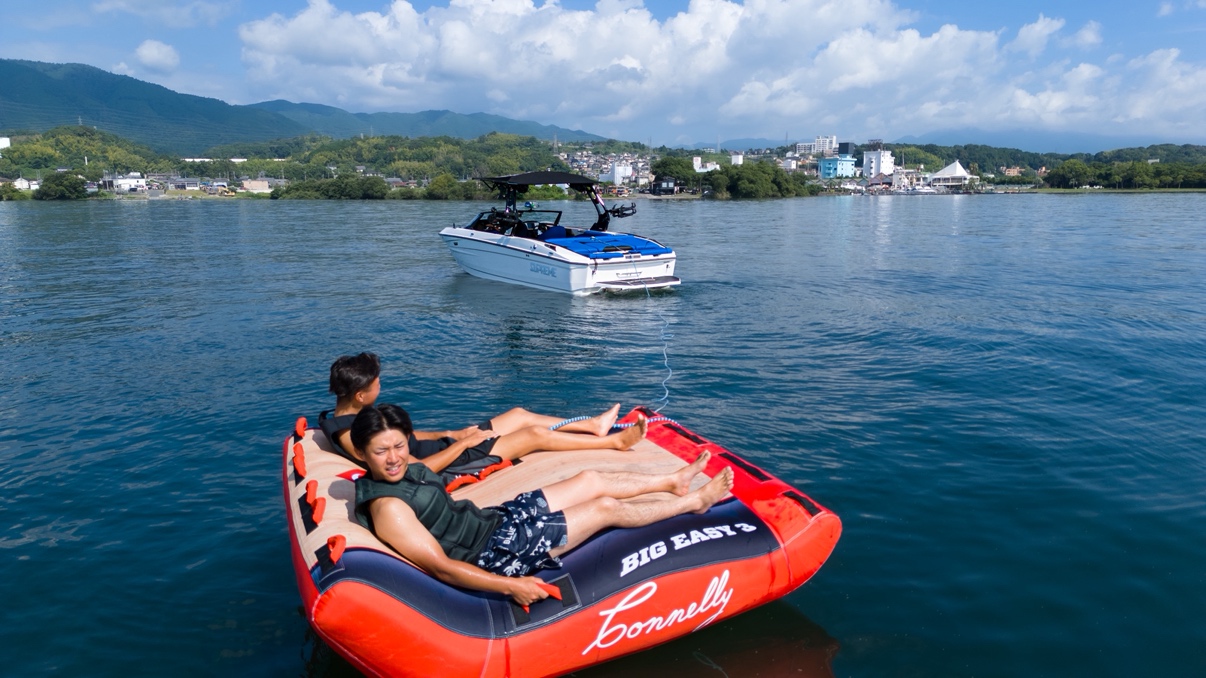 子どもから大人まで笑顔に！ボートで広がる夏の遊び方